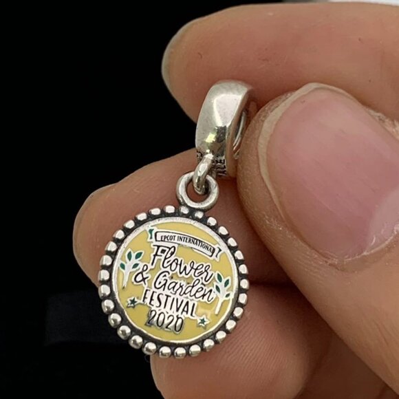 Pandora | Jewelry | Pandora Epcot Flower Garden Festival 220 Exclusive ...